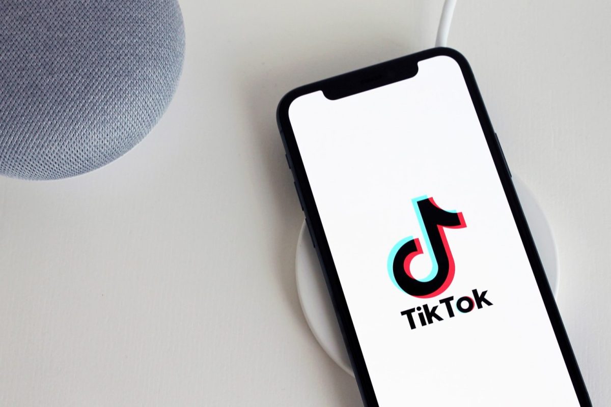 8 Ways TikTok is Revolutionizing Social Media - Maxblizz